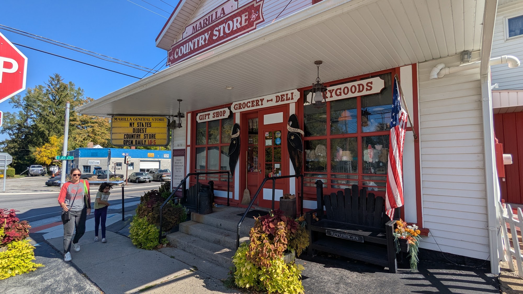 Marilla Country Store - Gift shop in Marilla - Website